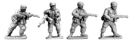 WW2208 - Fallschirmjager with MP44s II (4) – EOE Orbis UK